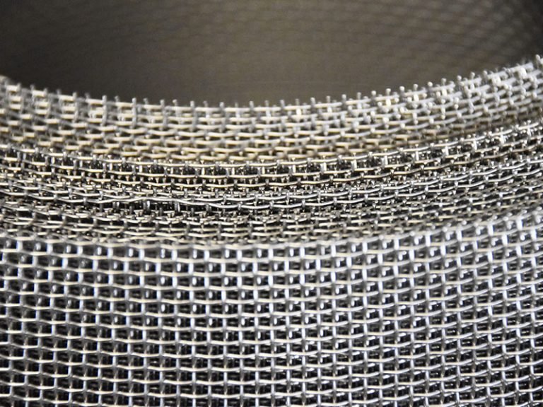 Woven Wire Mesh: Weaving, Materials, Dimensions
